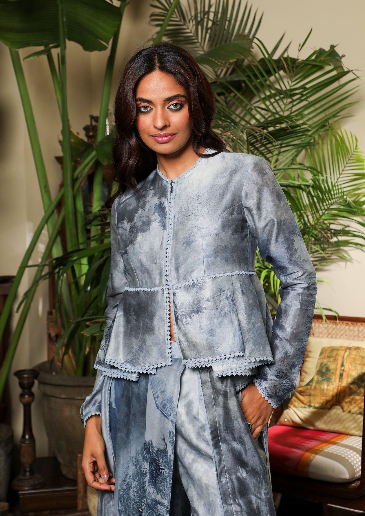 Amelika Set – Sahil Kochhar